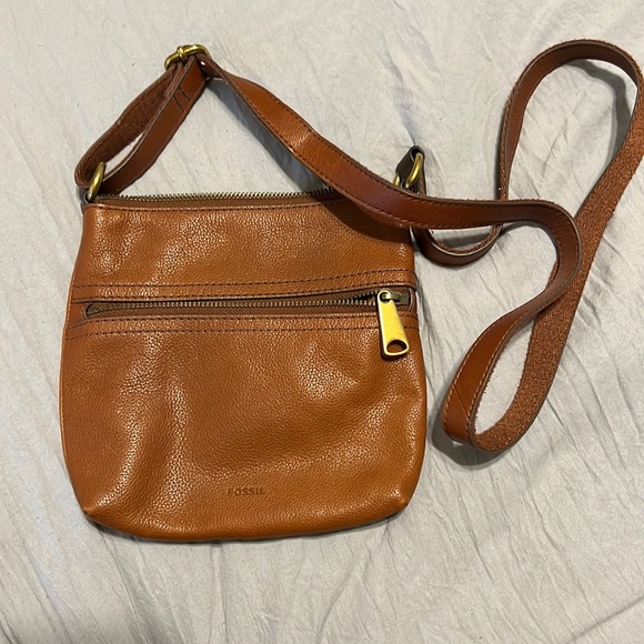 Fossil | Bags | Fossil Crossbody Bag | Poshmark